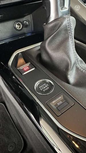 Black Peugeot 3008 2022 in Vilnius, with an engine capacity of 1.50 L and mileage of 176 thousand km for 12935 €, photo 30 on AUTOMOTO.COM.LV