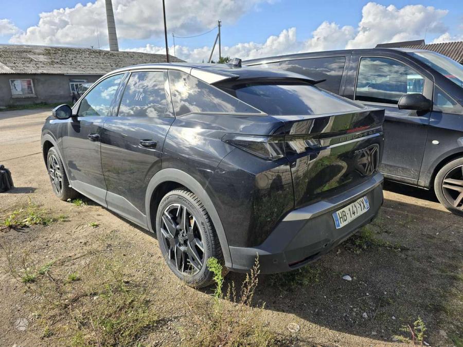 Melns Peugeot 3008 2025 Tauragė, ar dzinēja tilpumu 1.20 L un nobraukumu 33 tūkst. km par 13999 €, foto 8 vietnē AUTOMOTO.COM.LV