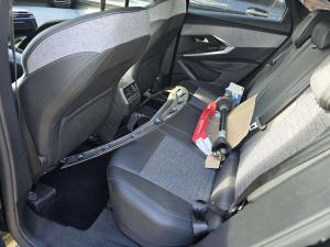 Melns Peugeot 3008 2025 Tauragė, ar dzinēja tilpumu 1.20 L un nobraukumu 33 tūkst. km par 13999 €, foto 17 vietnē AUTOMOTO.COM.LV