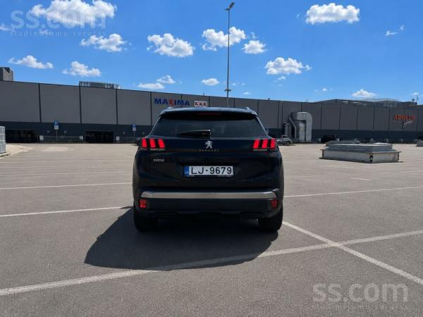 Black Peugeot 3008 2018 in Riga, with an engine capacity of 1.20 L and mileage of 122 thousand km for 13500 €, photo 4 on AUTOMOTO.COM.LV