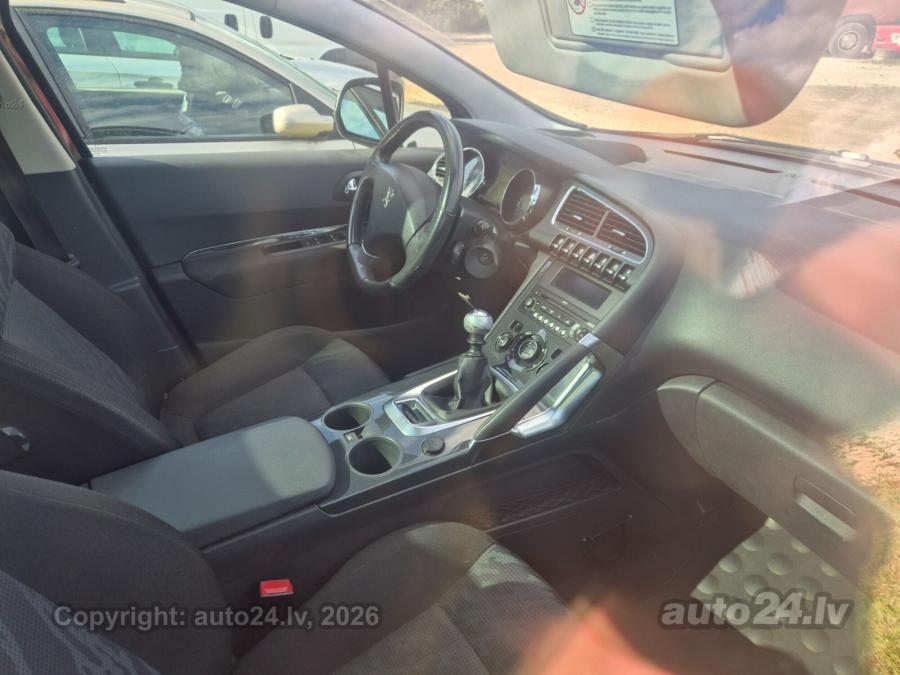 Черный Пежо 3008 2009 в Пылва, объемом двигателя 1.60 л и пробегом 370 тыс. км за 2499 €, фото 12 на AUTOMOTO.COM.LV