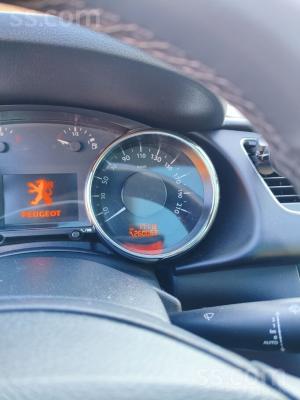 Пежо 3008 2010 в Цесис на AUTOMOTO.COM.LV Черный Пежо 3008 2010 в Цесис, объемом двигателя 2.00 л и пробегом 260 тыс. км за 3500 €, фото 1 на AUTOMOTO.COM.LV