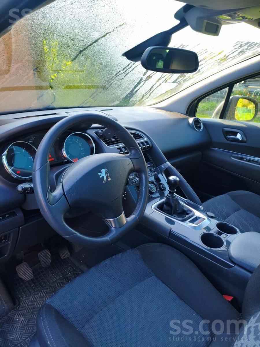 Melns Peugeot 3008 2010 Cēsis, ar dzinēja tilpumu 2.00 L un nobraukumu 260 tūkst. km par 3500 €, foto 3 vietnē AUTOMOTO.COM.LV