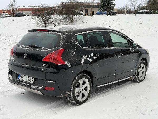 Black Peugeot 3008 2011 in Vilnius, with an engine capacity of 2.00 L and mileage of 310 thousand km for 3100 €, photo 8 on AUTOMOTO.COM.LV