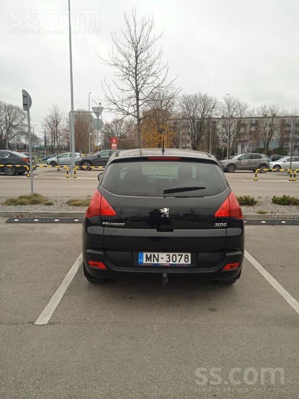 Melns Peugeot 3008 2012 Rīga, ar dzinēja tilpumu 1.60 L un nobraukumu 257 tūkst. km par 3600 €, foto 2 vietnē AUTOMOTO.COM.LV