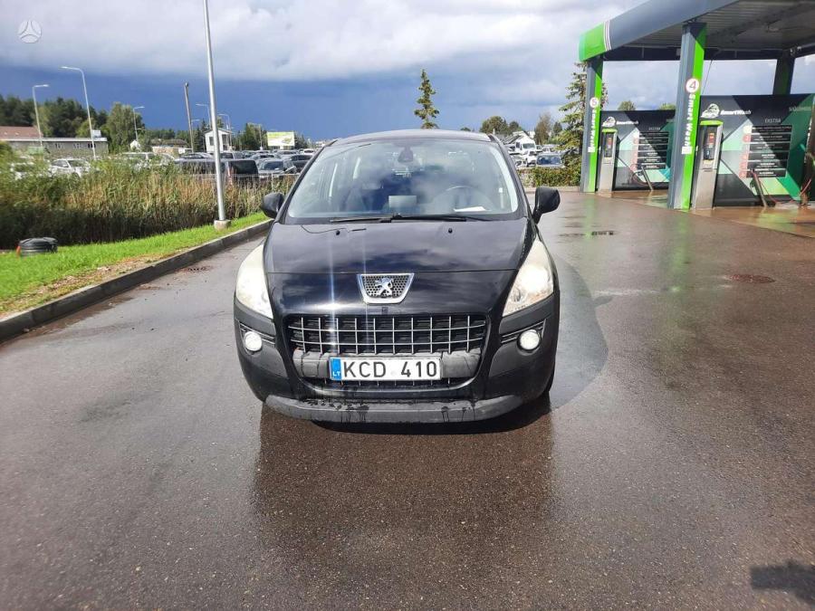 Black Peugeot 3008 2012 in Utena, with an engine capacity of 1.60 L and mileage of 275 thousand km for 2950 €, photo 5 on AUTOMOTO.COM.LV