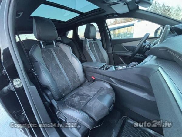 Black Peugeot 3008 2017 in Tallinn, with an engine capacity of 2.00 L and mileage of 277 thousand km for 12999 €, photo 8 on AUTOMOTO.COM.LV