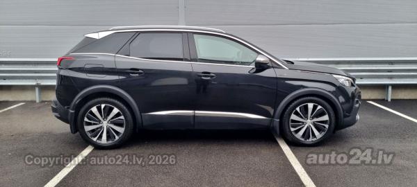 Black Peugeot 3008 2017 in Tallinn, with an engine capacity of 2.00 L and mileage of 278 thousand km for 11890 €, photo 4 on AUTOMOTO.COM.LV