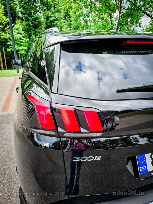 Melns Peugeot 3008 2017 Tallina, ar dzinēja tilpumu 1.60 L un nobraukumu 173 tūkst. km par 14500 €, foto 9 vietnē AUTOMOTO.COM.LV