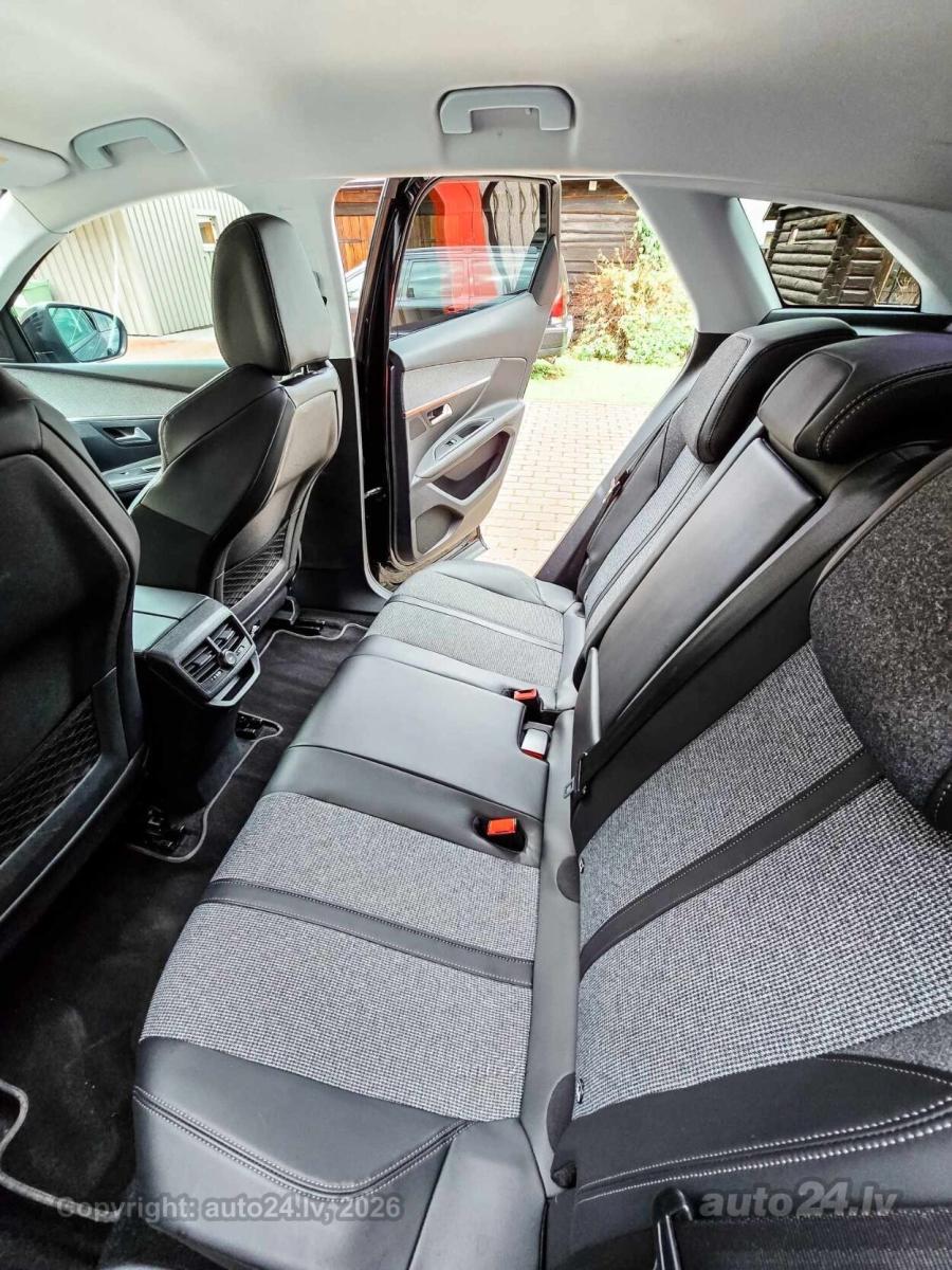 Black Peugeot 3008 2017 in Tallinn, with an engine capacity of 1.60 L and mileage of 173 thousand km for 14500 €, photo 18 on AUTOMOTO.COM.LV
