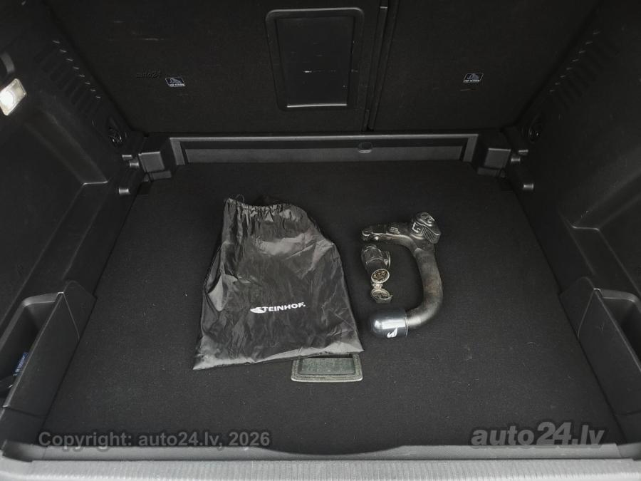 Черный Пежо 3008 2018 в Таллин, объемом двигателя 1.50 л и пробегом 174 тыс. км за 14700 €, фото 20 на AUTOMOTO.COM.LV