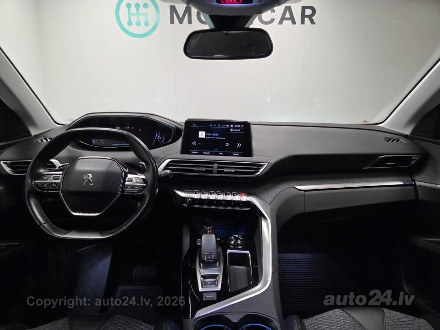 Melns Peugeot 3008 2018 Tallina, ar dzinēja tilpumu 1.50 L un nobraukumu 135 tūkst. km par 12490 €, foto 9 vietnē AUTOMOTO.COM.LV