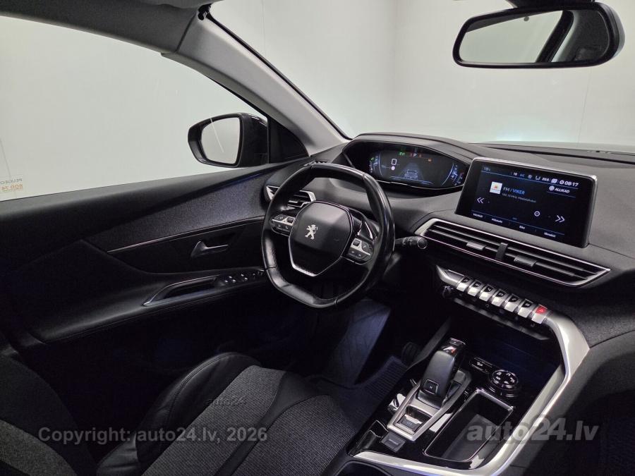 Melns Peugeot 3008 2018 Tallina, ar dzinēja tilpumu 1.50 L un nobraukumu 135 tūkst. km par 12490 €, foto 15 vietnē AUTOMOTO.COM.LV