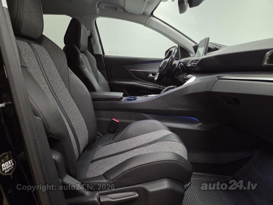 Melns Peugeot 3008 2018 Tallina, ar dzinēja tilpumu 1.50 L un nobraukumu 135 tūkst. km par 12490 €, foto 20 vietnē AUTOMOTO.COM.LV