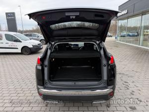Melns Peugeot 3008 2020 Jehvi, ar dzinēja tilpumu 1.50 L un nobraukumu 130 tūkst. km par 16900 €, foto 6 vietnē AUTOMOTO.COM.LV