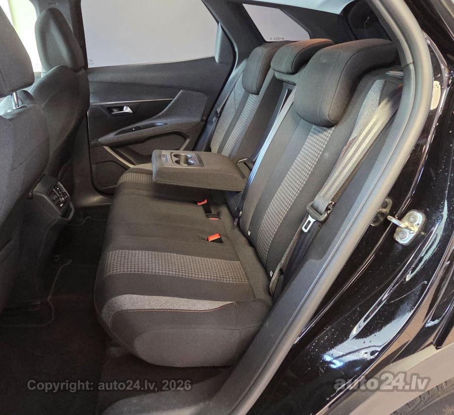 Melns Peugeot 3008 2021 Tartu, ar dzinēja tilpumu 1.50 L un nobraukumu 141 tūkst. km par 16999 €, foto 9 vietnē AUTOMOTO.COM.LV
