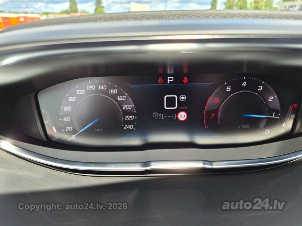 Melns Peugeot 3008 2021 Tallina, ar dzinēja tilpumu 1.20 L un nobraukumu 107 tūkst. km par 17800 €, foto 6 vietnē AUTOMOTO.COM.LV