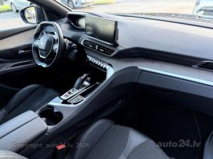 Melns Peugeot 3008 2023 Tallina, ar dzinēja tilpumu 1.20 L un nobraukumu 58 tūkst. km par 21900 €, foto 5 vietnē AUTOMOTO.COM.LV