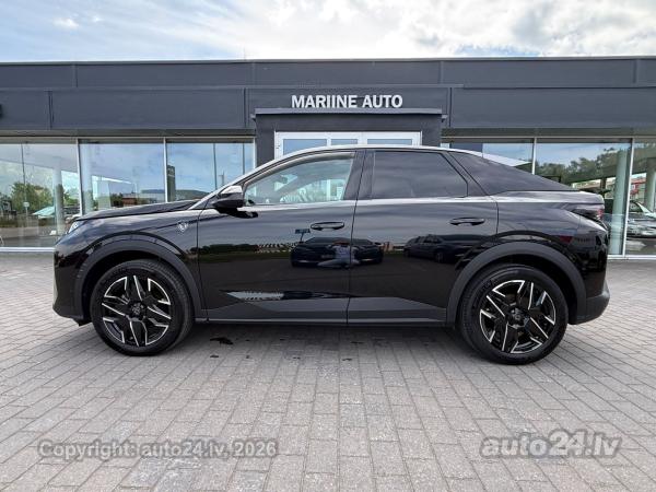 Black Peugeot 3008 2024 in Johvi, with an engine capacity of 1.20 L and mileage of 42 thousand km for 34500 €, photo 1 on AUTOMOTO.COM.LV