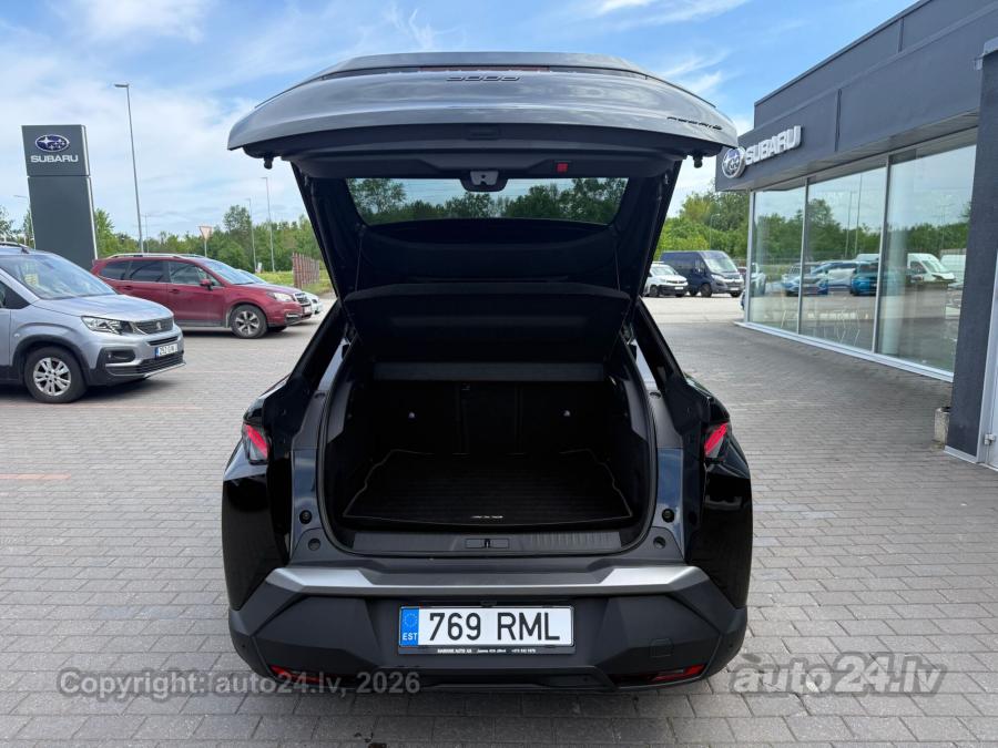 Black Peugeot 3008 2024 in Johvi, with an engine capacity of 1.20 L and mileage of 42 thousand km for 34500 €, photo 7 on AUTOMOTO.COM.LV