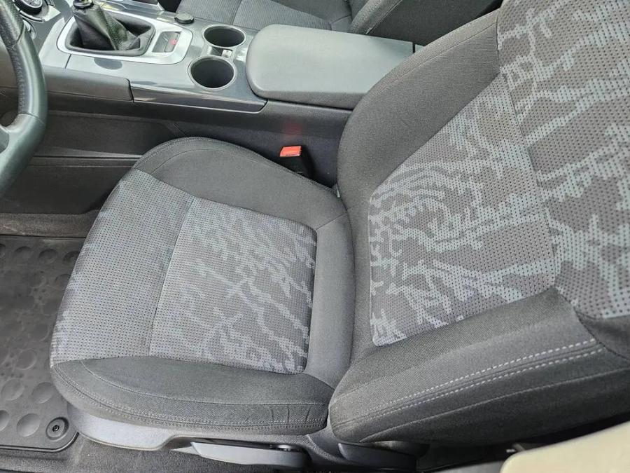 Zils Peugeot 3008 2009 Jēkabpils, ar dzinēja tilpumu 2.00 L un nobraukumu 301 tūkst. km par 4690 €, foto 14 vietnē AUTOMOTO.COM.LV
