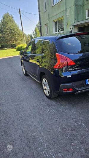 Blue Peugeot 3008 2010 in Panevezys, with an engine capacity of 1.56 L and mileage of 250 thousand km for 3700 €, photo 5 on AUTOMOTO.COM.LV