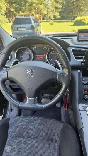 Blue Peugeot 3008 2010 in Panevezys, with an engine capacity of 1.56 L and mileage of 250 thousand km for 3700 €, photo 11 on AUTOMOTO.COM.LV