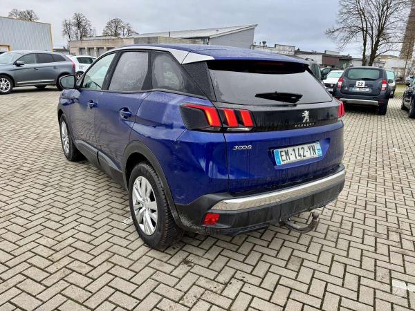 Blue Peugeot 3008 2017 in Taurage, with an engine capacity of 2.00 L and mileage of 240 thousand km for 9200 €, photo 5 on AUTOMOTO.COM.LV
