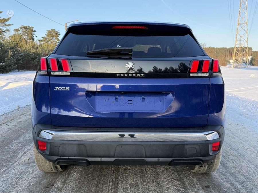 Blue Peugeot 3008 2017 in Kaunas, with an engine capacity of 1.56 L and mileage of 245 thousand km for 10200 €, photo 6 on AUTOMOTO.COM.LV