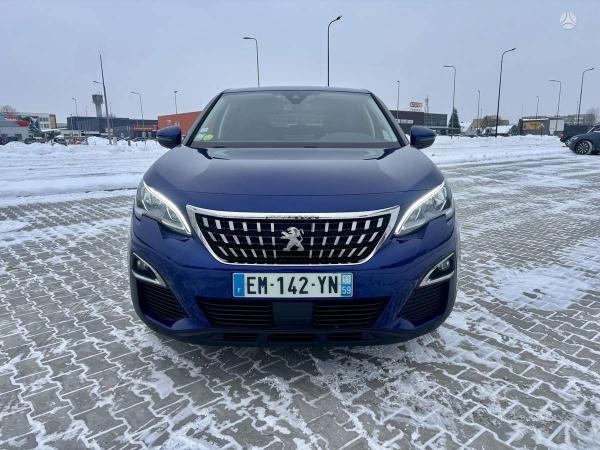 Blue Peugeot 3008 2017 in Taurage, with an engine capacity of 2.00 L and mileage of 240 thousand km for 9500 €, photo 2 on AUTOMOTO.COM.LV
