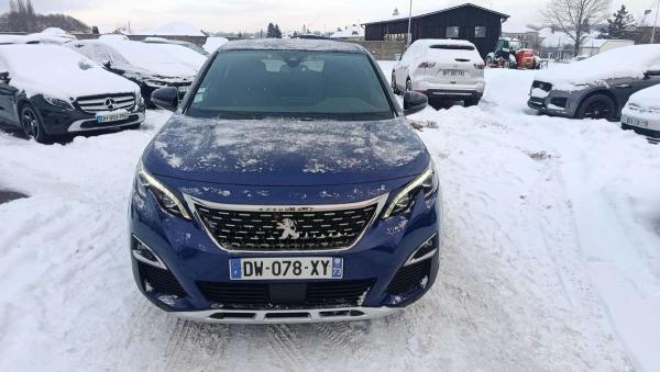 Blue Peugeot 3008 2017 in Taurage, with an engine capacity of 2.00 L and mileage of 180 thousand km for 12800 €, photo 4 on AUTOMOTO.COM.LV