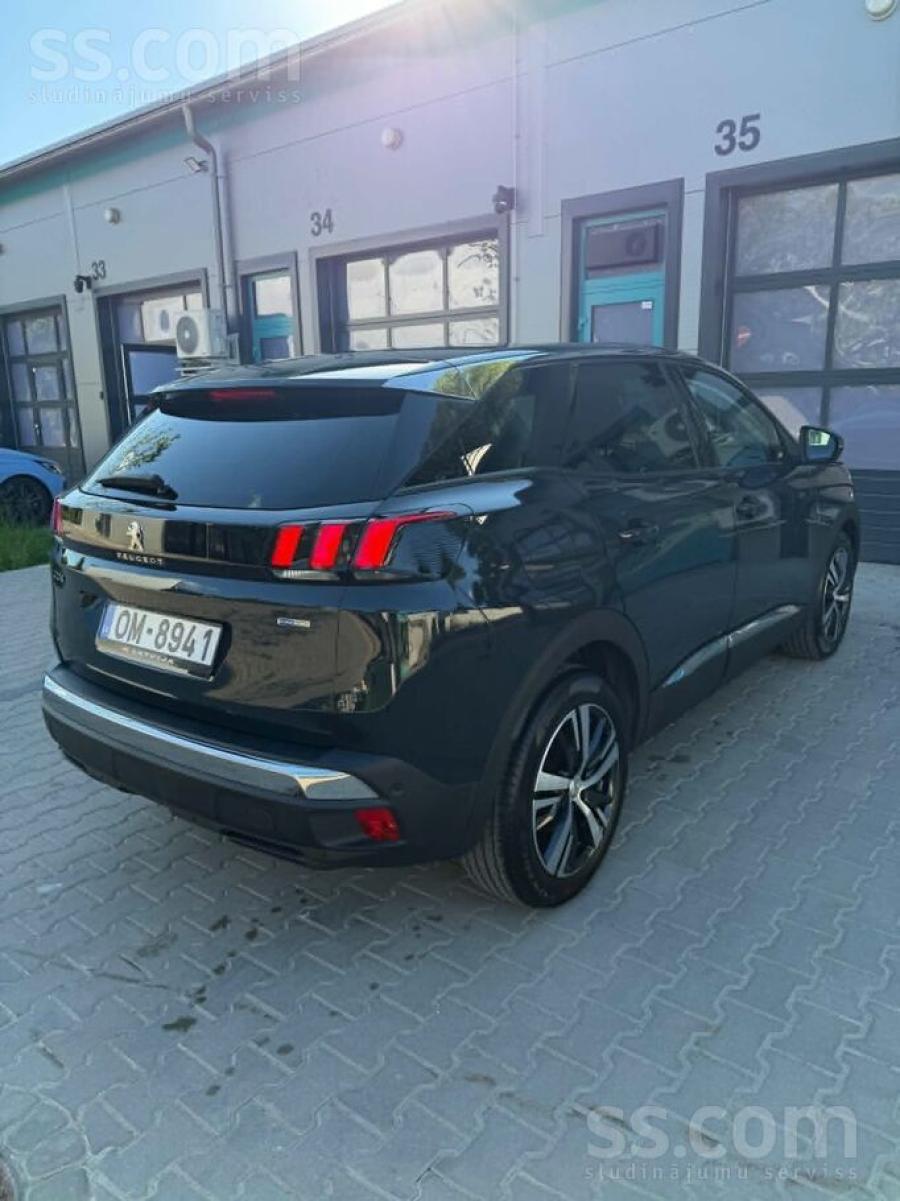 Zils Peugeot 3008 2017 Rīga, ar dzinēja tilpumu 1.20 L un nobraukumu 141 tūkst. km par 12500 €, foto 3 vietnē AUTOMOTO.COM.LV