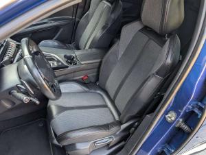 Blue Peugeot 3008 2017 in Siauliai, with an engine capacity of 1.20 L and mileage of 117 thousand km for 13300 €, photo 16 on AUTOMOTO.COM.LV