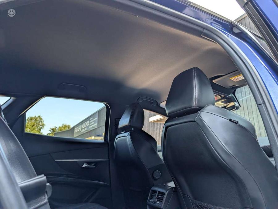 Blue Peugeot 3008 2017 in Siauliai, with an engine capacity of 1.20 L and mileage of 117 thousand km for 13300 €, photo 18 on AUTOMOTO.COM.LV
