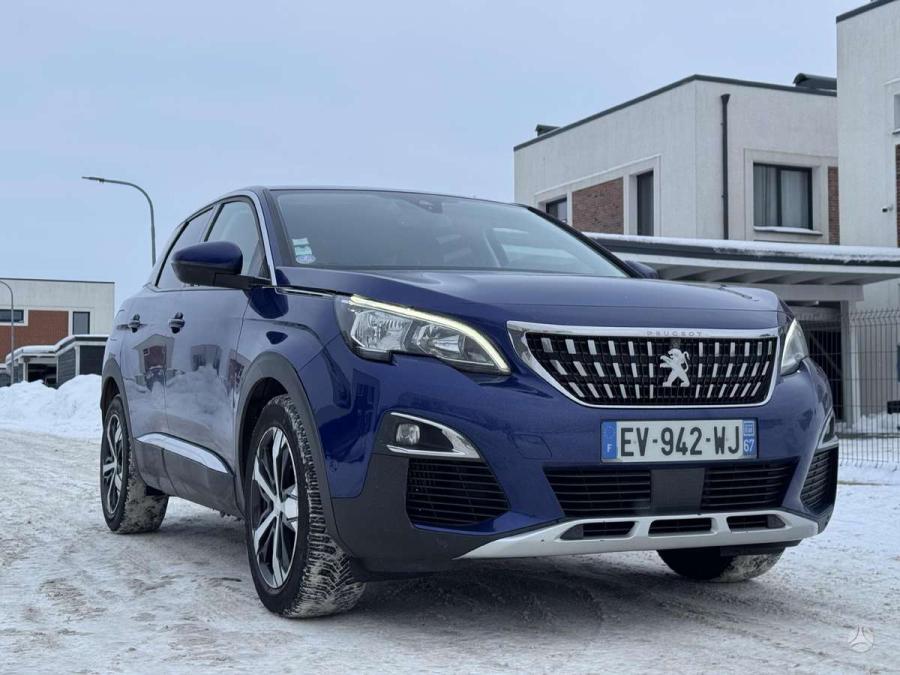 Blue Peugeot 3008 2018 in Klaipeda, with an engine capacity of 1.20 L and mileage of 160 thousand km for 9900 €, photo 1 on AUTOMOTO.COM.LV