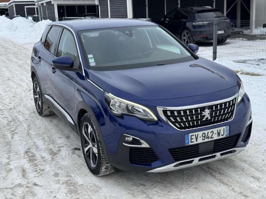 Blue Peugeot 3008 2018 in Klaipeda, with an engine capacity of 1.20 L and mileage of 160 thousand km for 9900 €, photo 7 on AUTOMOTO.COM.LV