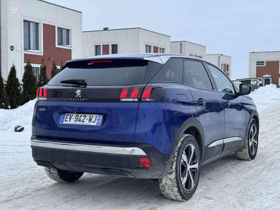Blue Peugeot 3008 2018 in Klaipeda, with an engine capacity of 1.20 L and mileage of 160 thousand km for 9900 €, photo 11 on AUTOMOTO.COM.LV