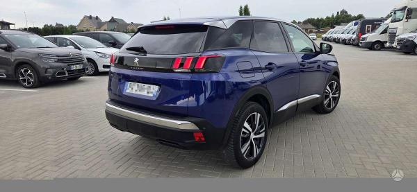 Blue Peugeot 3008 2018 in Taurage, with an engine capacity of 1.20 L and mileage of 139 thousand km for 9300 €, photo 4 on AUTOMOTO.COM.LV