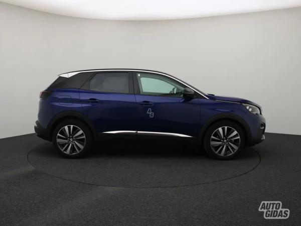 Zils Peugeot 3008 2019 Viļņa, ar dzinēja tilpumu 1.20 L un nobraukumu 184 tūkst. km par 11699 €, foto 9 vietnē AUTOMOTO.COM.LV
