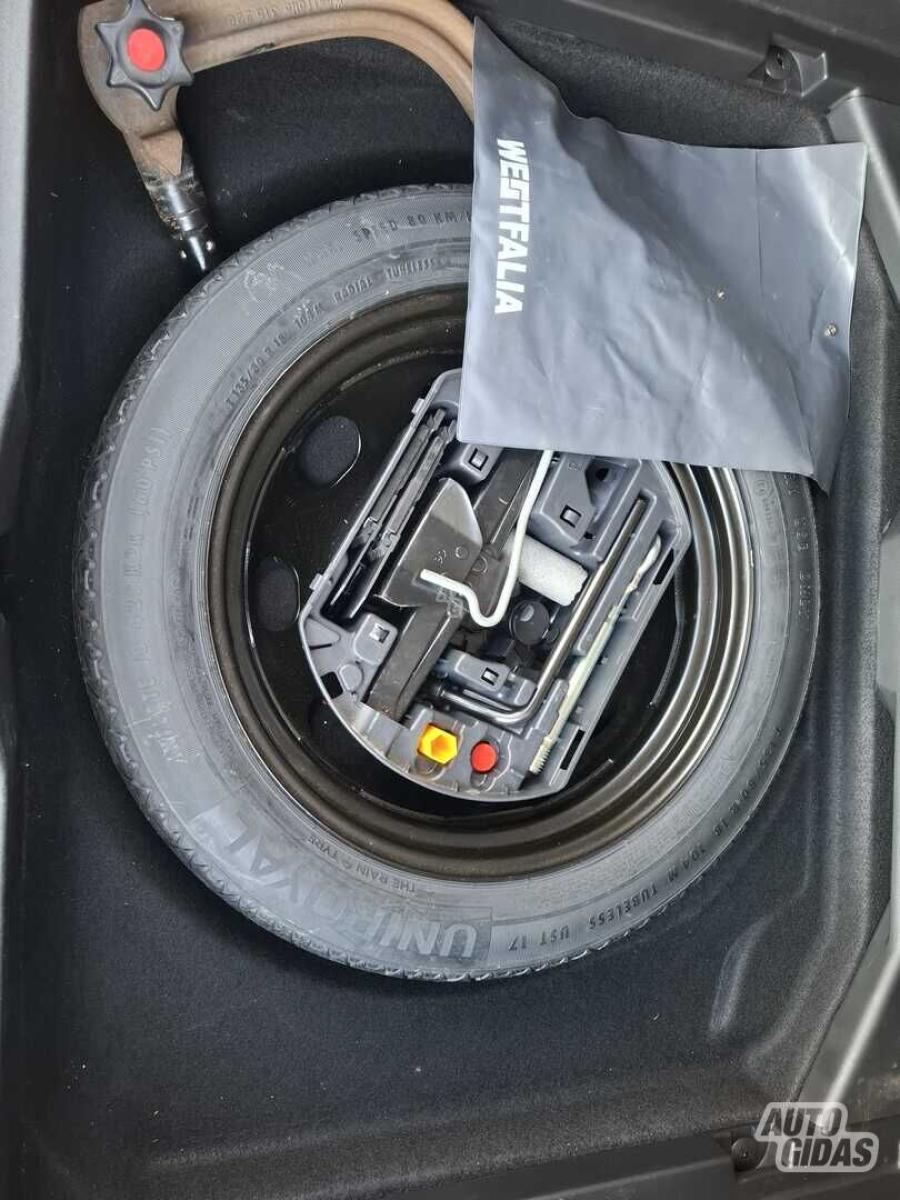 Zils Peugeot 3008 2019 Utena, ar dzinēja tilpumu 1.50 L un nobraukumu 141 tūkst. km par 14950 €, foto 17 vietnē AUTOMOTO.COM.LV