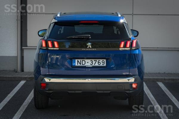 Blue Peugeot 3008 2019 in Riga, with an engine capacity of 1.20 L and mileage of 222 thousand km for 11490 €, photo 5 on AUTOMOTO.COM.LV