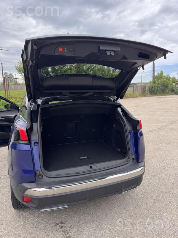 Blue Peugeot 3008 2019 in Riga, with an engine capacity of 1.60 L and mileage of 151 thousand km for 13900 €, photo 7 on AUTOMOTO.COM.LV