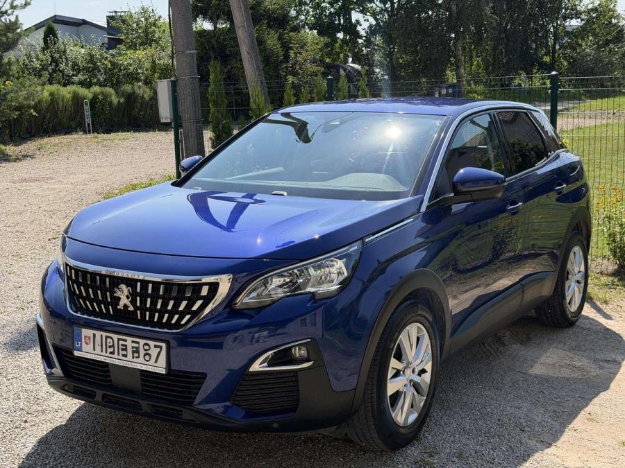 Blue Peugeot 3008 2019 in Siauliai, with an engine capacity of 1.20 L and mileage of 166 thousand km for 11900 €, photo 1 on AUTOMOTO.COM.LV