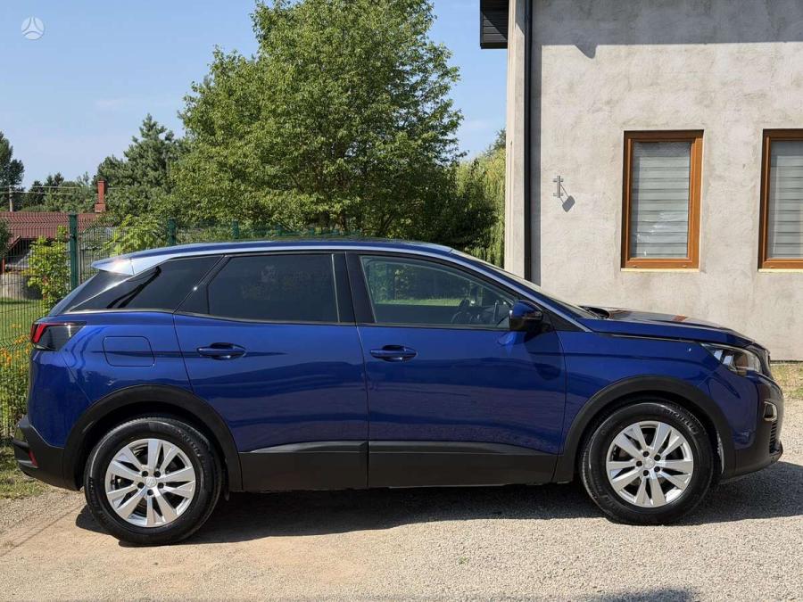 Blue Peugeot 3008 2019 in Siauliai, with an engine capacity of 1.20 L and mileage of 166 thousand km for 11900 €, photo 5 on AUTOMOTO.COM.LV