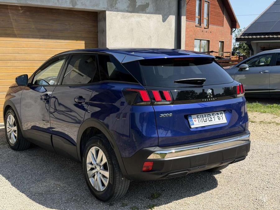 Blue Peugeot 3008 2019 in Siauliai, with an engine capacity of 1.20 L and mileage of 166 thousand km for 11900 €, photo 8 on AUTOMOTO.COM.LV