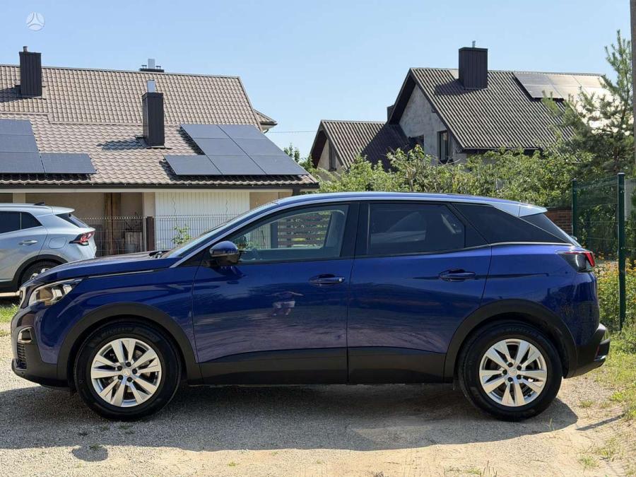 Blue Peugeot 3008 2019 in Siauliai, with an engine capacity of 1.20 L and mileage of 166 thousand km for 11900 €, photo 9 on AUTOMOTO.COM.LV