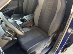 Blue Peugeot 3008 2019 in Siauliai, with an engine capacity of 1.20 L and mileage of 166 thousand km for 11900 €, photo 12 on AUTOMOTO.COM.LV
