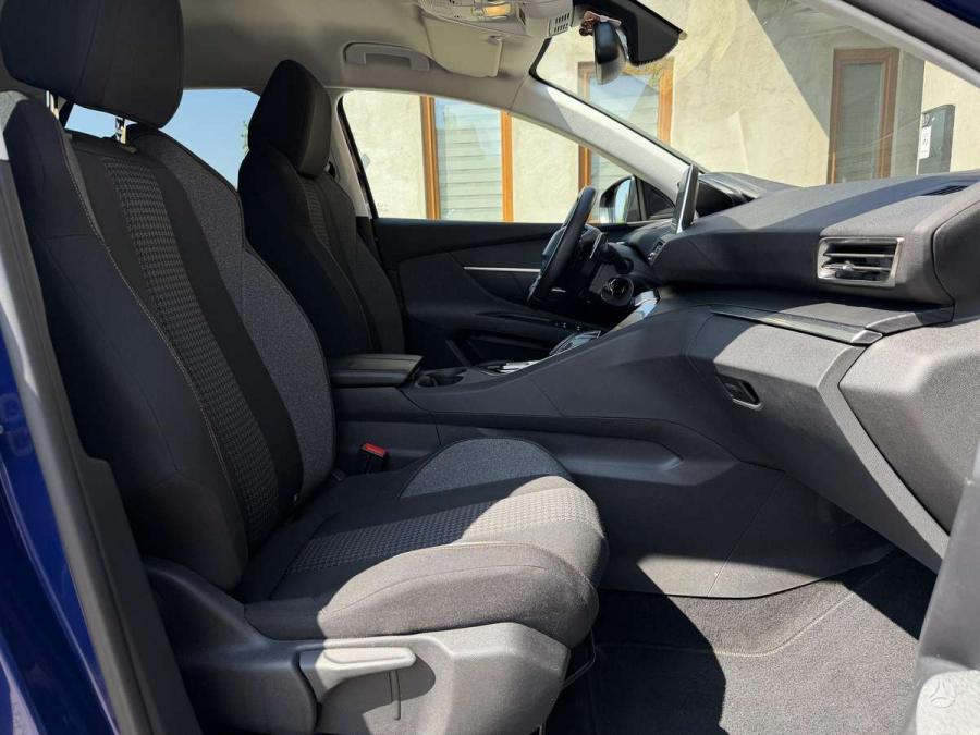 Blue Peugeot 3008 2019 in Siauliai, with an engine capacity of 1.20 L and mileage of 166 thousand km for 11900 €, photo 17 on AUTOMOTO.COM.LV