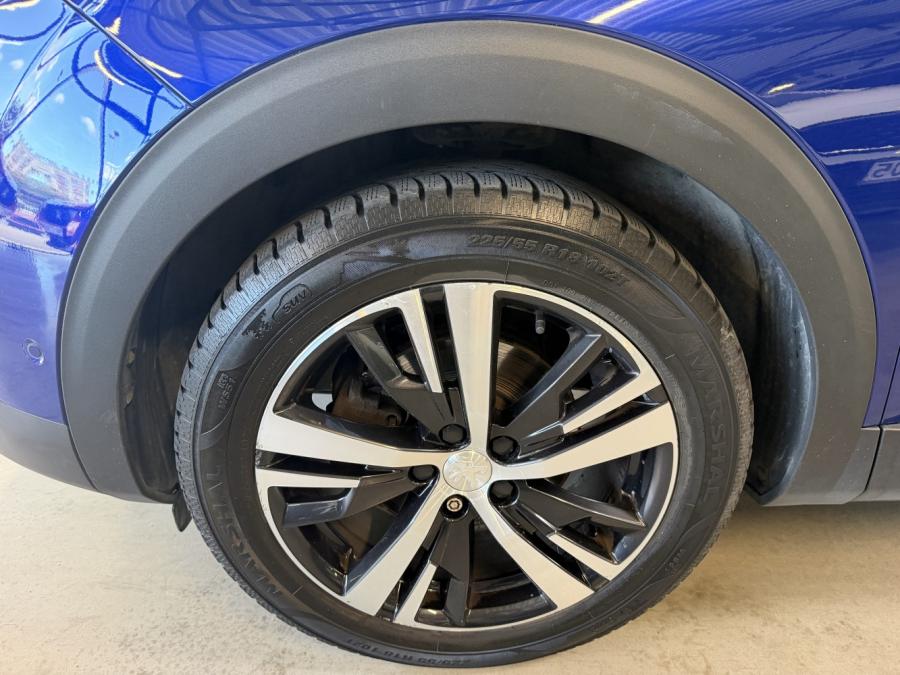Blue Peugeot 3008 2019 in Riga, with an engine capacity of 1.60 L and mileage of 155 thousand km for 13500 €, photo 7 on AUTOMOTO.COM.LV