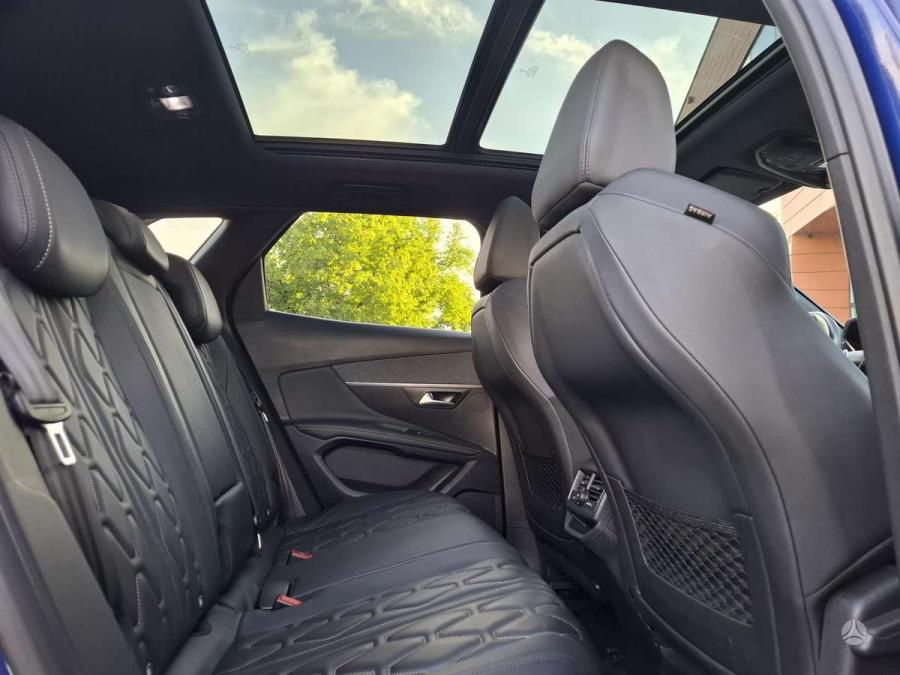 Blue Peugeot 3008 2019 in Utena, with an engine capacity of 1.50 L and mileage of 141 thousand km for 14950 €, photo 20 on AUTOMOTO.COM.LV
